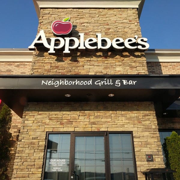 Applebees Bar & Grill on HWY 53 | Places To Eat in Calhoun, GA